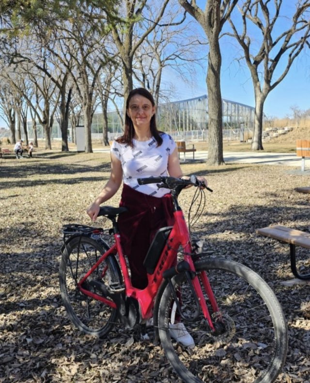 Світлана, 43, Брандон - "RusDate.ca"