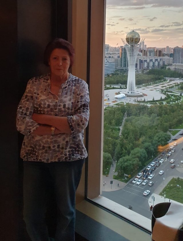 Леони, 67, Хаттинген - "RusDate.ca"