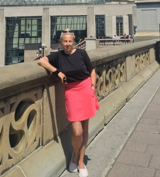 Iryna, 55, Иннисфил - "RusDate.ca"