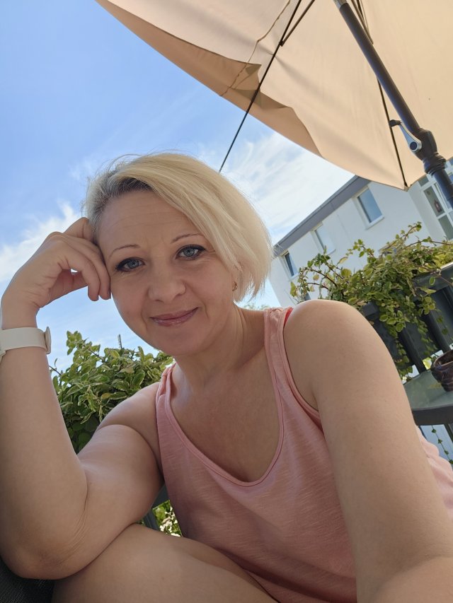 Irina, 45, Вёрт-на-Райне - "RusDate.ca"