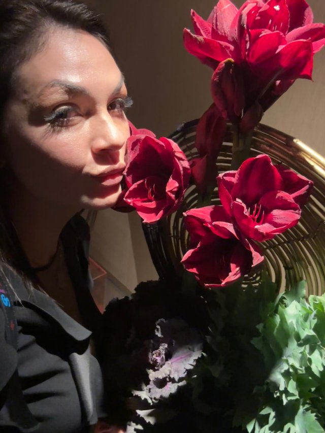 Julia, 44, Ньюмаркет - "RusDate.ca"