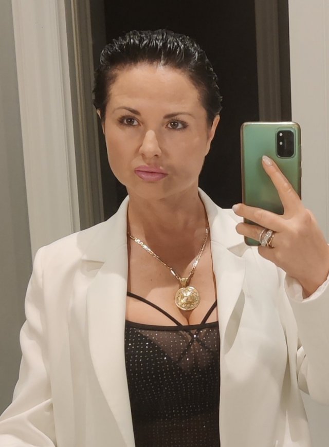 Ольга, 45, Торонто - "RusDate.ca"